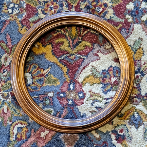 Source Unknown | Wall Decor | Round Wood Plate Frame Holds Plate | Poshmark